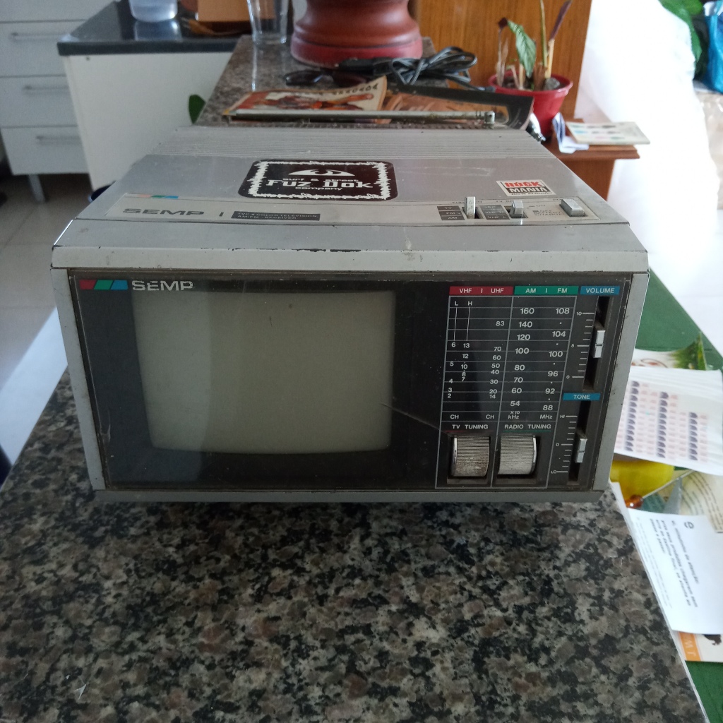 Tv Portátil Semp 5 Pol C/ Defeito - Leia O Anúncio | Shopee Brasil