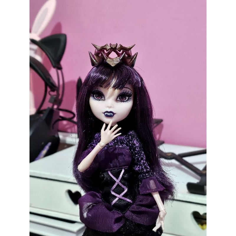Coroa Elissabat Monster High 3D Rainha dos vampiros | Shopee Brasil