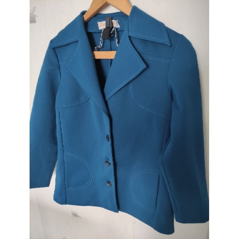 BURDA BLAZER ESTRUTURA ALFAIATARIA TAM M (42-44) 80,00 | Shopee Brasil