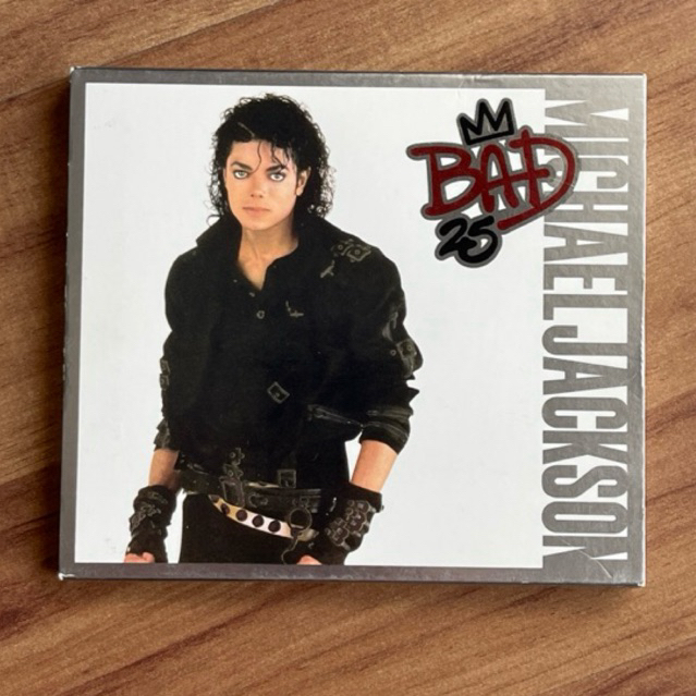 CD Michael Jackson Bad 25 Duplo importado com luva completo Pop ...