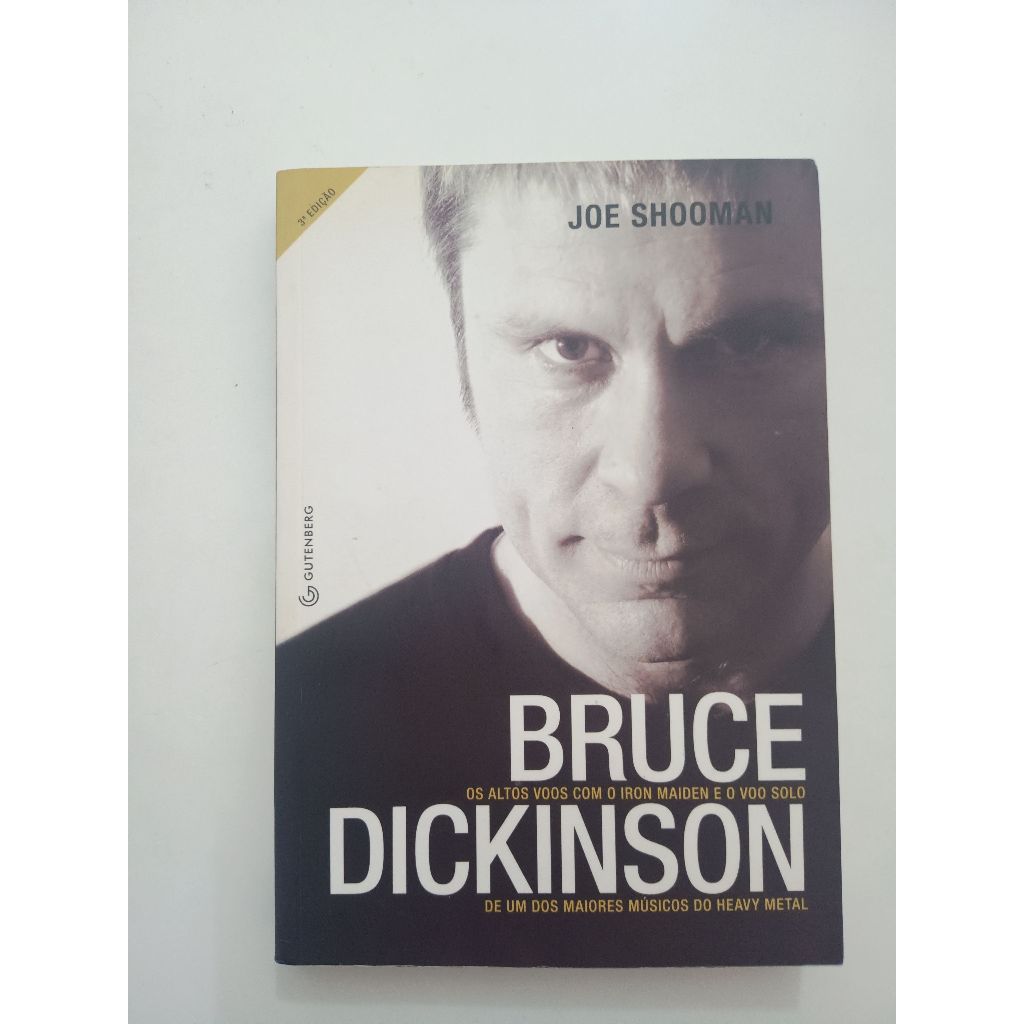Bruce Dickinson - Os Altos Voos com Iron Maiden e Voo Solo de Um dos ...