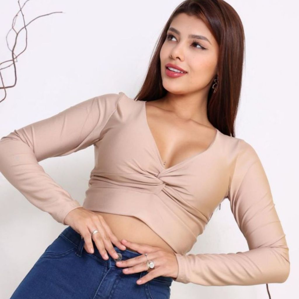 Cropped Manga Longa Feminino Multiformas Transpassado Suplex REF Ana Castela | Shopee Brasil