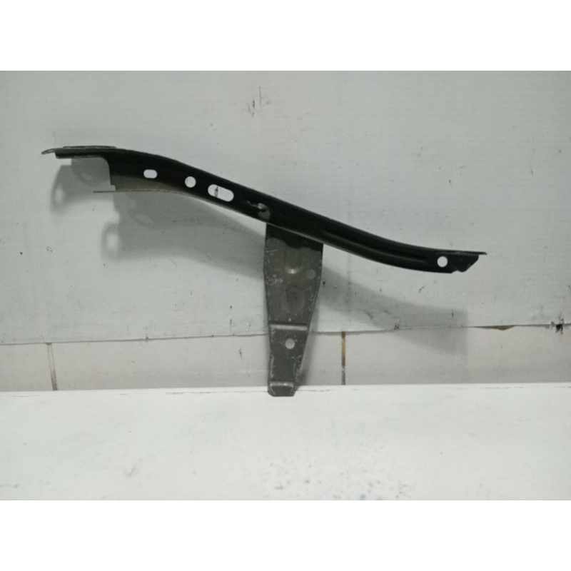 Suporte Fechadura Capô Toyota Hilux 532080k010 | Shopee Brasil