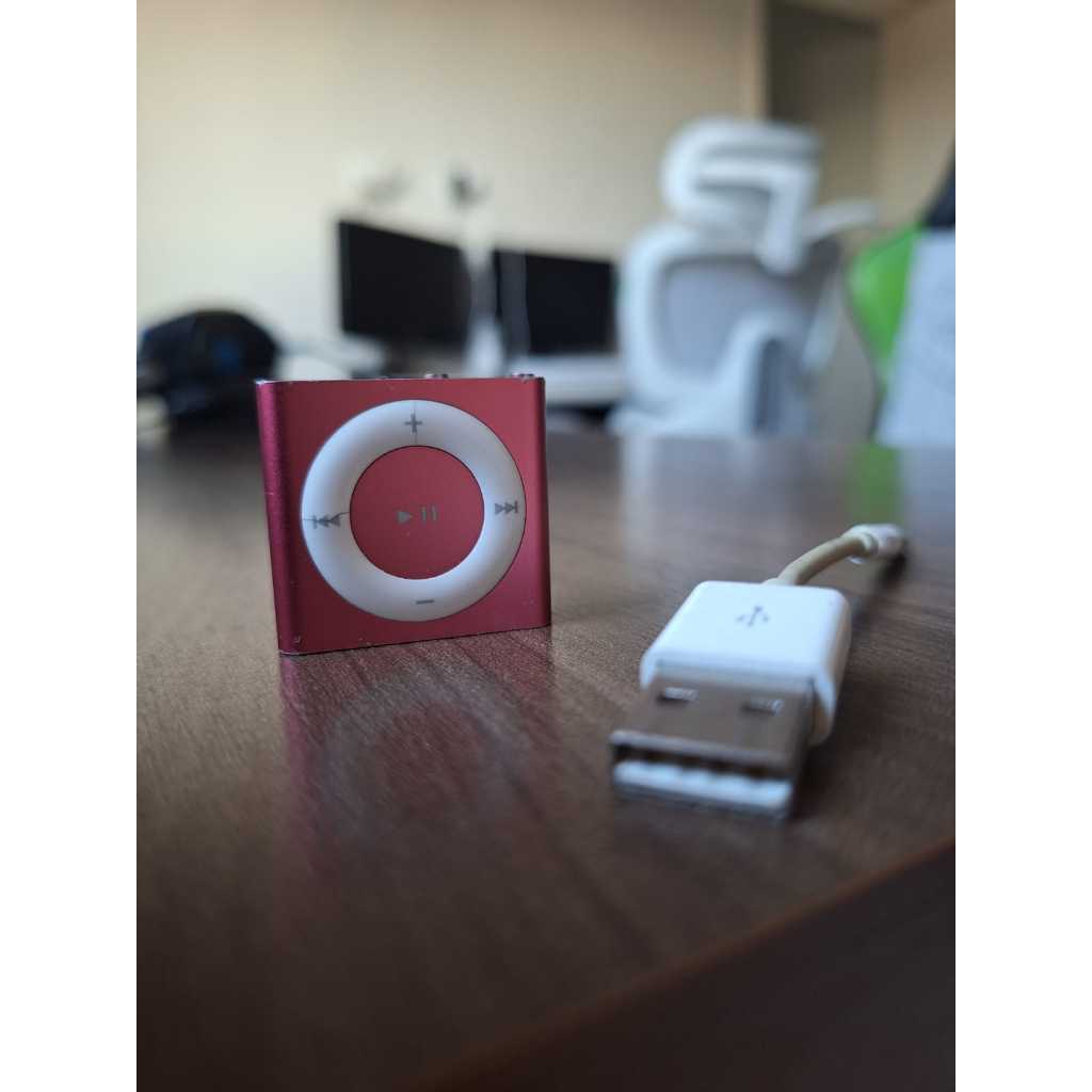 iPod Shuffle 4ª Geração Rosa 2GB Apple – MP3 Player Usado com Cabo USB ...