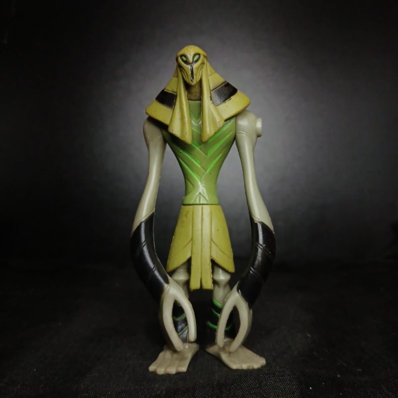 Boneco Ben 10 Clássico Benmúmia Bootleg | Shopee Brasil