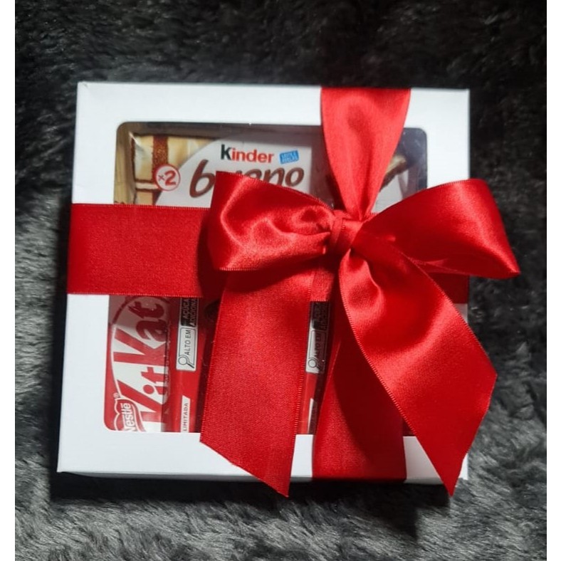 Box de Kinder & kit kat | Shopee Brasil