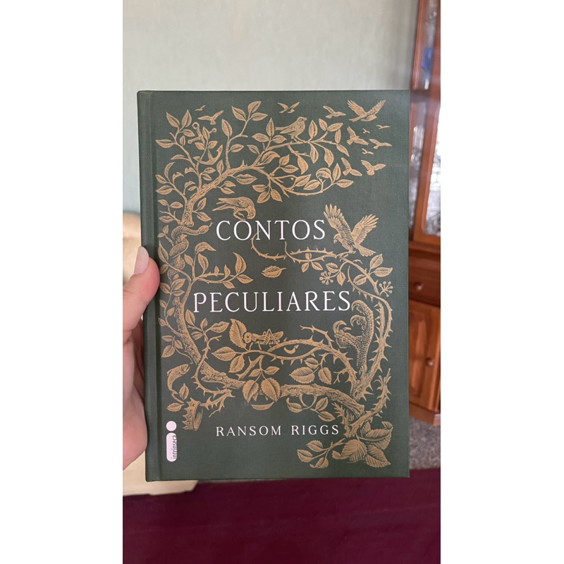 Contos Peculiares - Rasom Riggs | Shopee Brasil