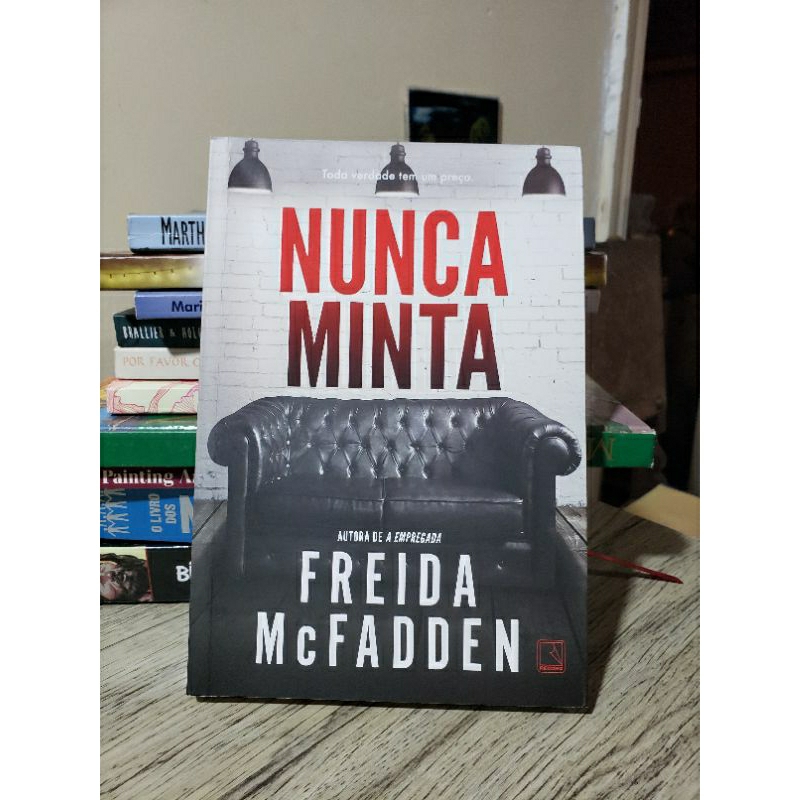 Livro Nunca minta - Freida McFadden | Shopee Brasil