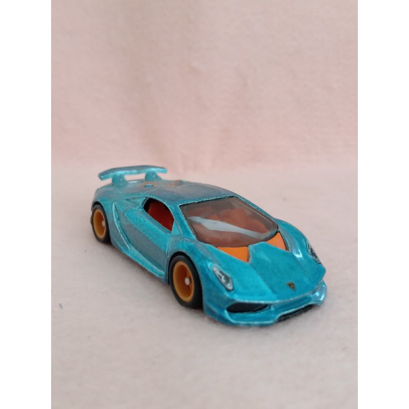 Hot Wheels Lamborghini Sesto Elemento Super T-hunt STH. | Shopee Brasil