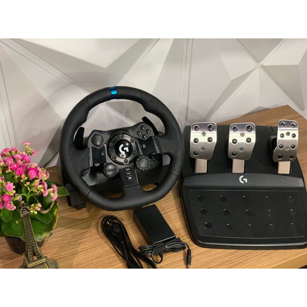 Volante Logitech G923, Com Pedais, Câmbio Trueforce P/ PS3, PS4, PS5 e ...