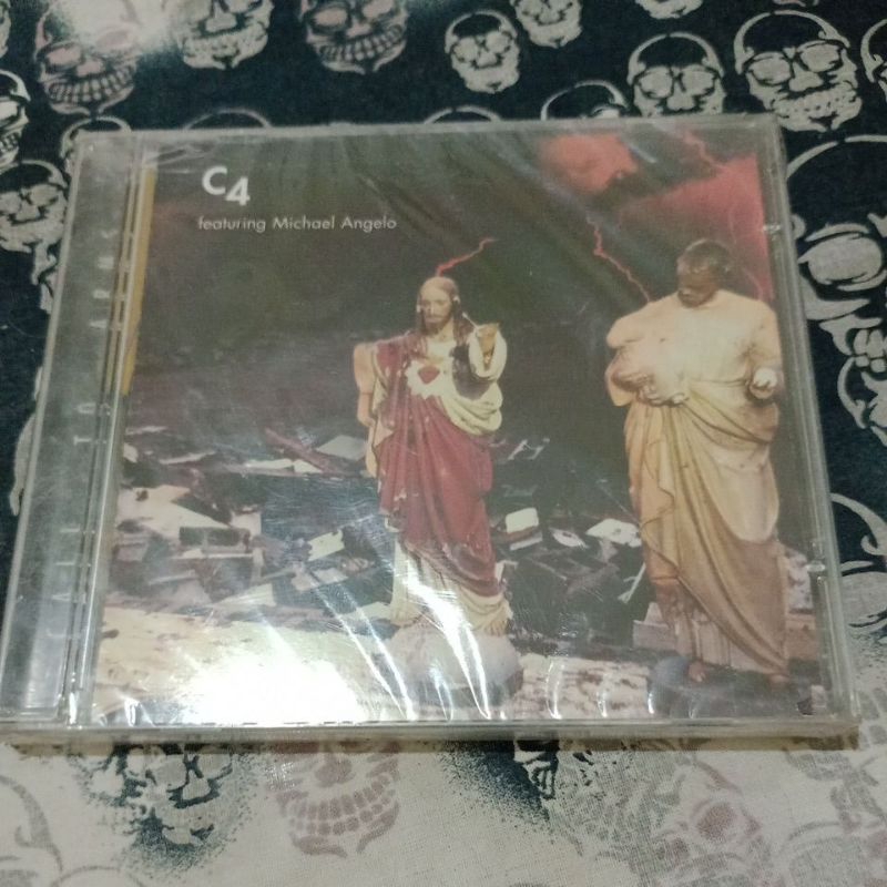 C4 (FEATURING MICHAEL ANGELO) - CALL TO ARMS | Shopee Brasil
