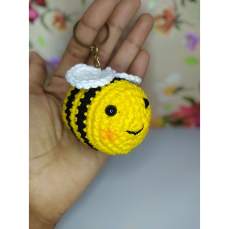 Chaveiro de abelha | Shopee Brasil