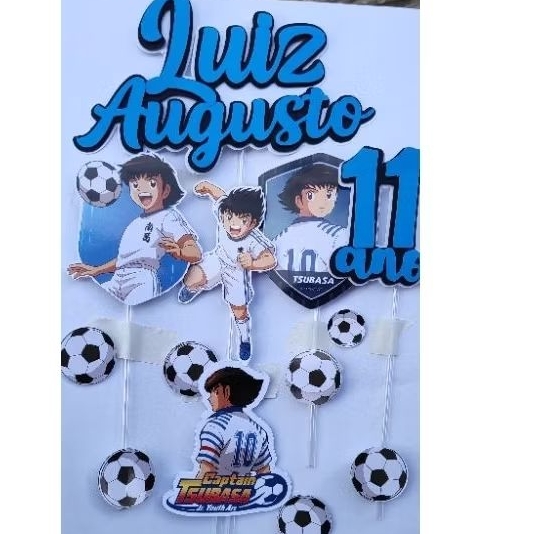 1 Topo de bolo capitão tsubasa +1 folha com 15 adesivos/ tsubasa ...
