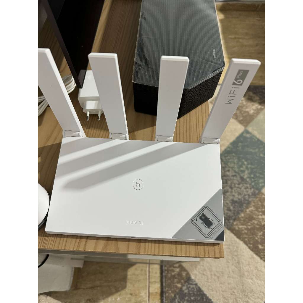 Roteador HUAWEI AX3 Mesh 3000Mbps WiFi 6 Plus Quad Core ( NFC ) Gigabit - modelo WS7200 - 110V ...