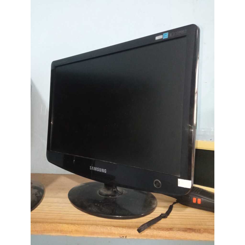 Monitor Samsung Syncmaster 732nw Plus Wide | Shopee Brasil