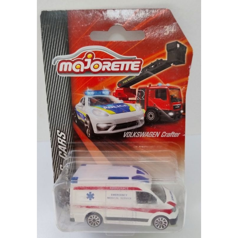 VOLKSWAGEN CRAFTER AMBULÂNCIA S.O.S. CARS MAJORETTE 1:64. | Shopee Brasil