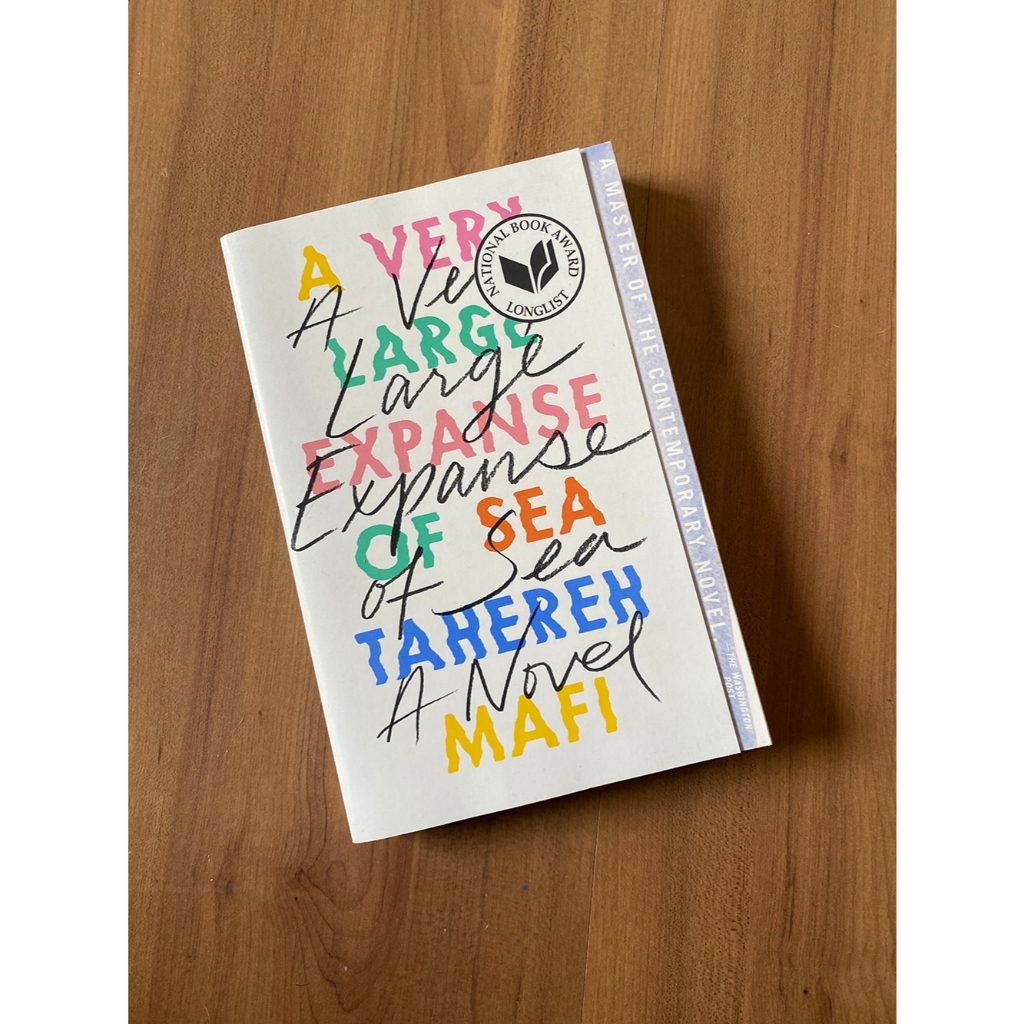 A Very Large Expanse of Sea | Shopee Brasil