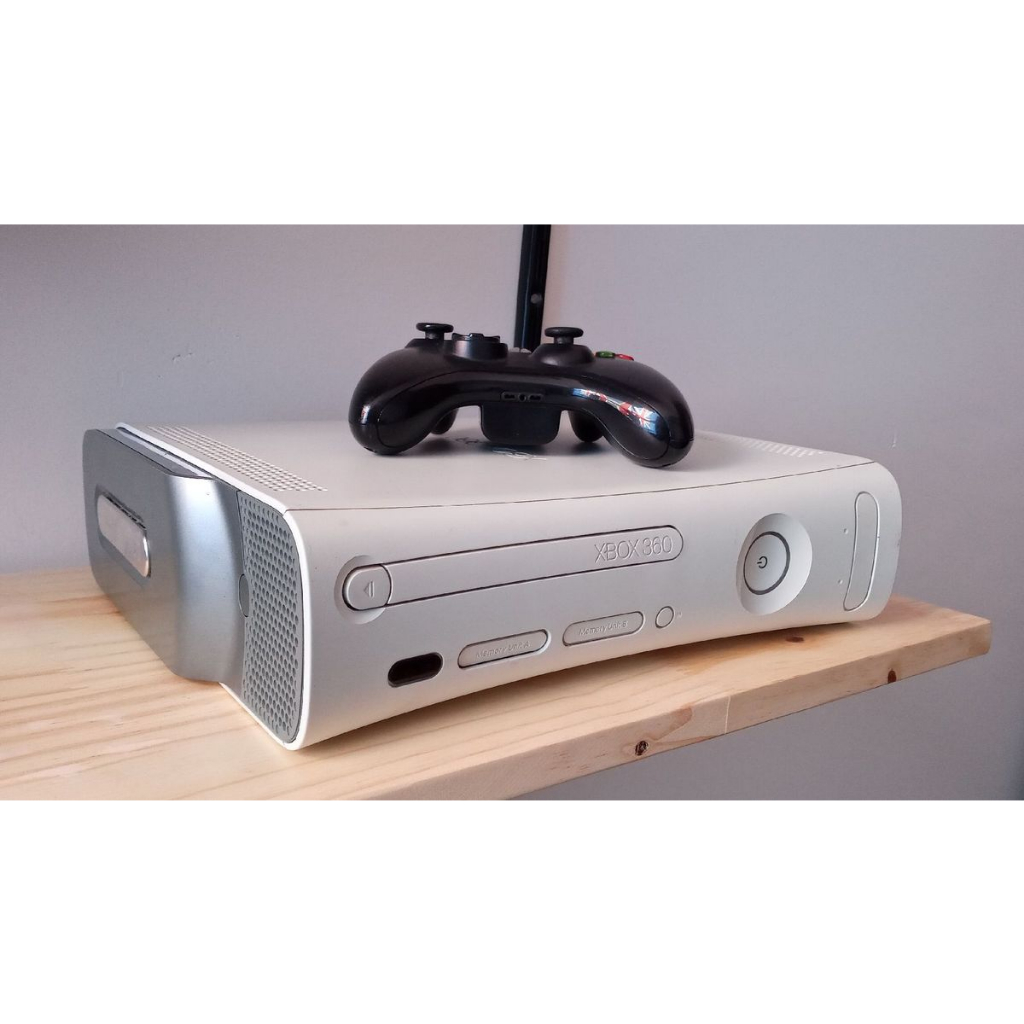 Xbox 360 fat Arcade RGH usado C/ 1 controle | Shopee Brasil