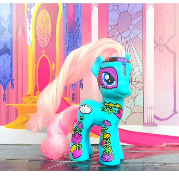 Boneca My little pony - Lotus - 8cm - Original | Shopee Brasil