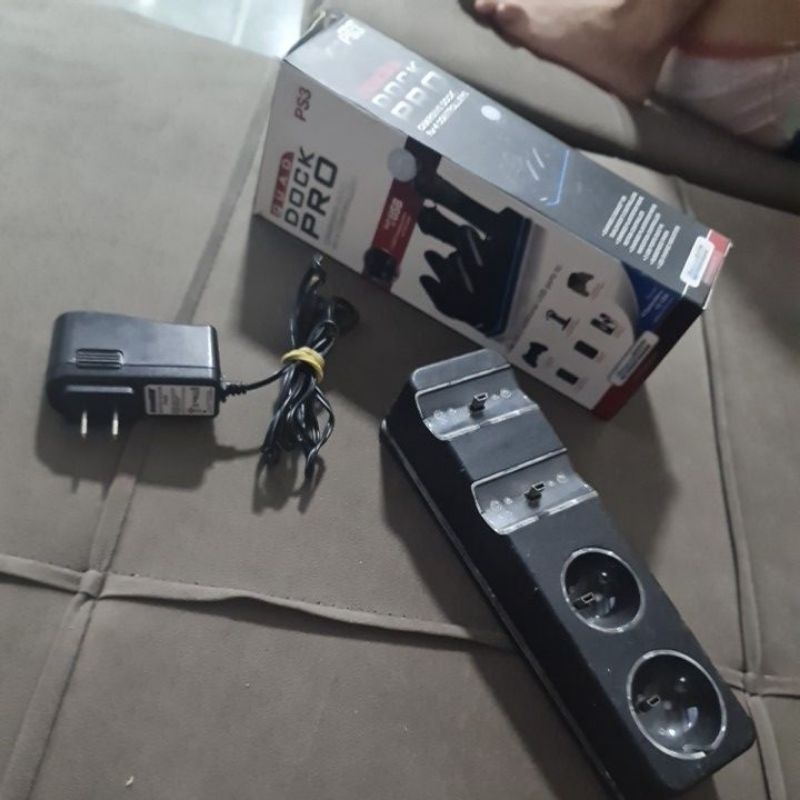 Quad Dock Pro Ps3 carrega 2 controle 2 move | Shopee Brasil