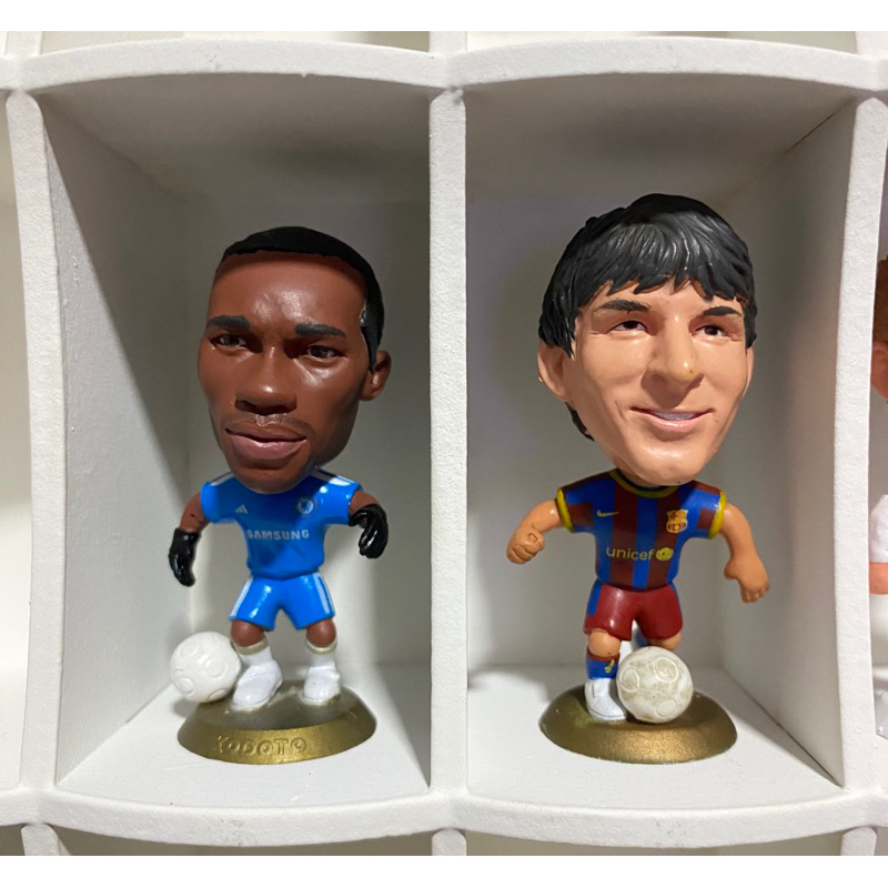 Mini Craque Drogba e Messi Kodoto | Shopee Brasil