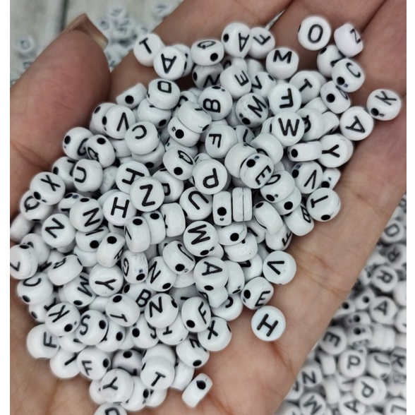 Miçanga Infantil Letras 7 MM alfabeto vogais para pulseiras artesanato ...