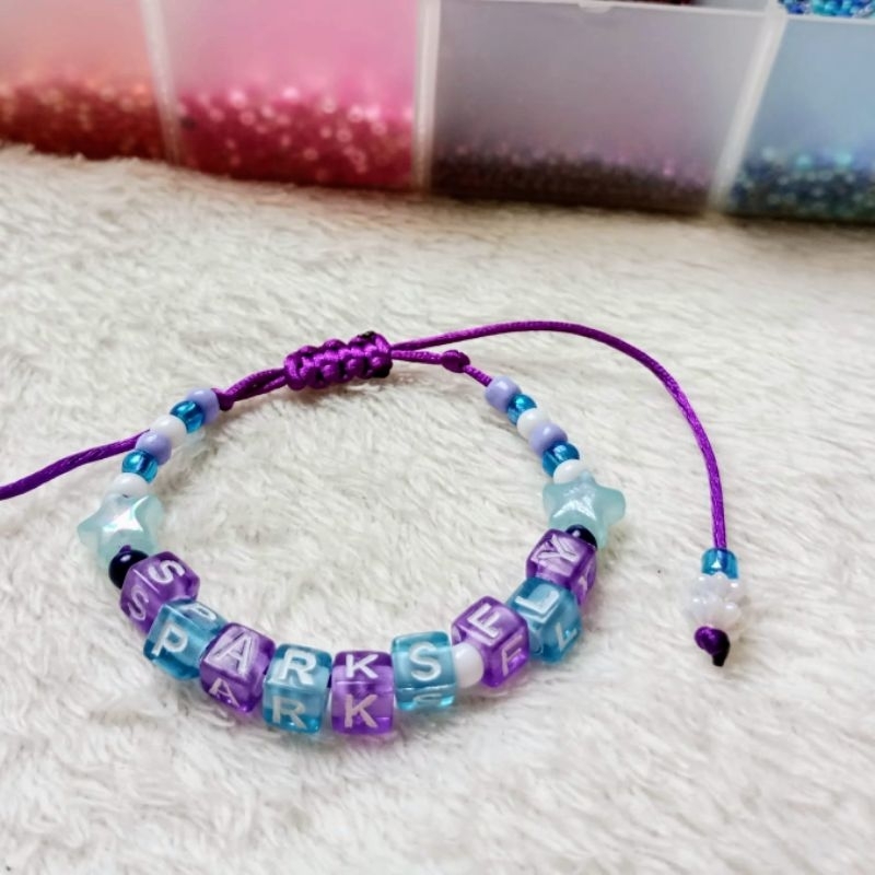 Pulseira/Friendship Bracelets The Eras Tour - Sparks Fly - Taylor Swift ...