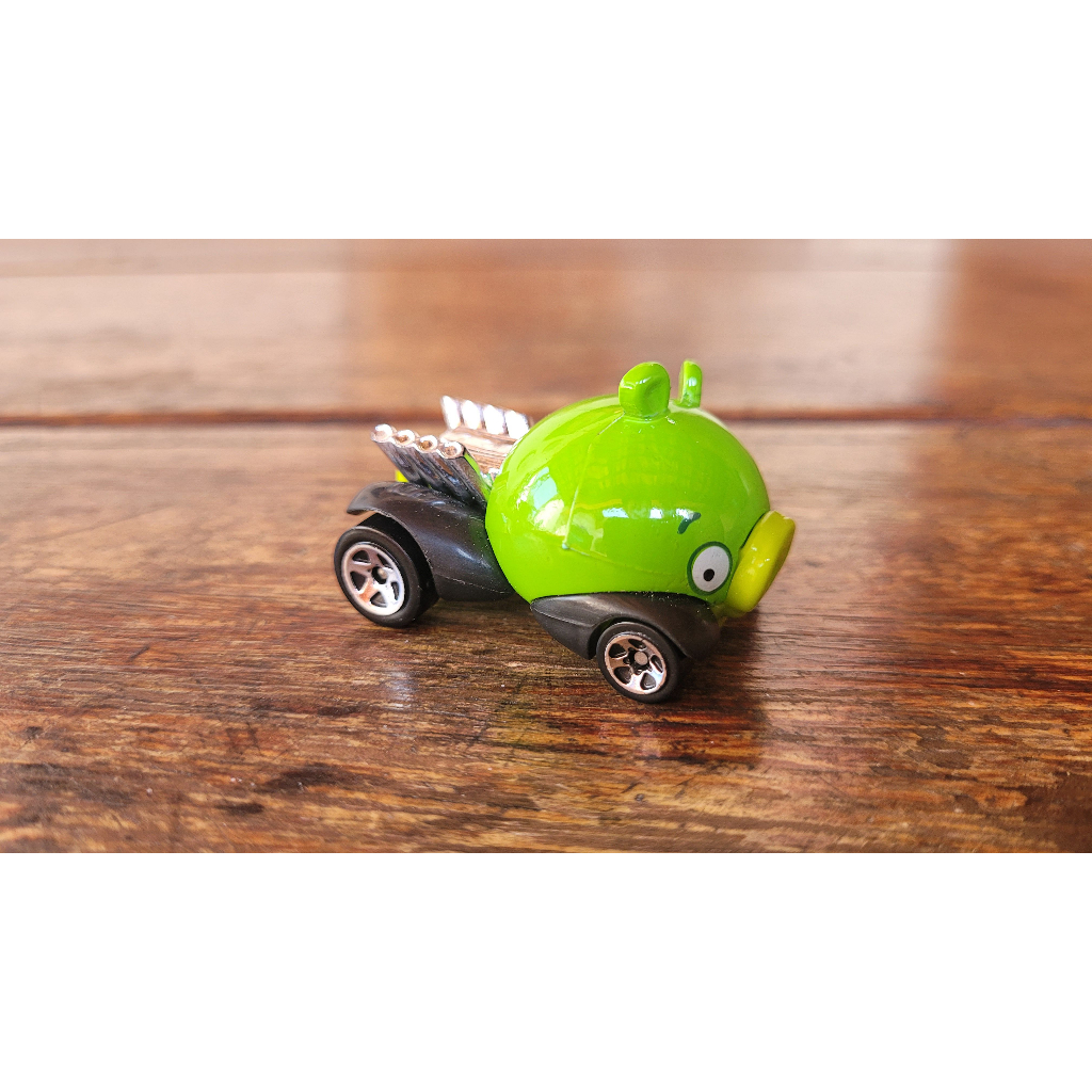 Hot Wheels - Angry Birds Minion Pig Verde - New Models 2012(Fora da ...