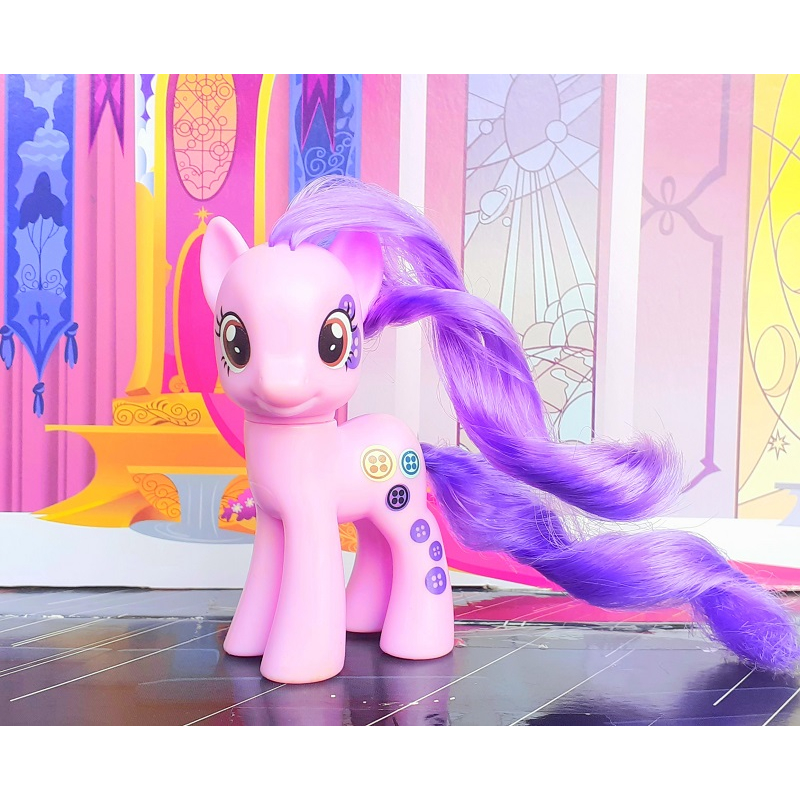 Boneca My little pony - Buttonbelle - 8cm - Original | Shopee Brasil