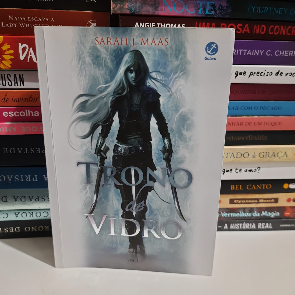 Livros Usados da serie de Trono de Vidro Sarah J.Maas | Shopee Brasil