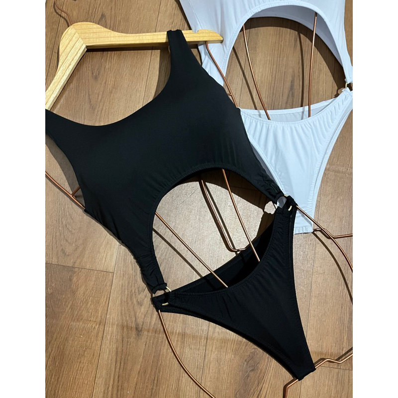 Body maiô gringo argolas laterais cavado animal print bory aberto na ...