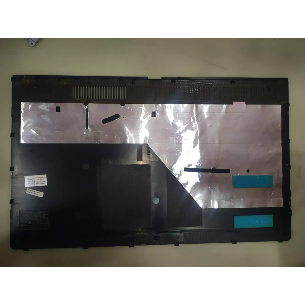 Notebook Dell P39f Tampa Da Base Carcaca | Shopee Brasil