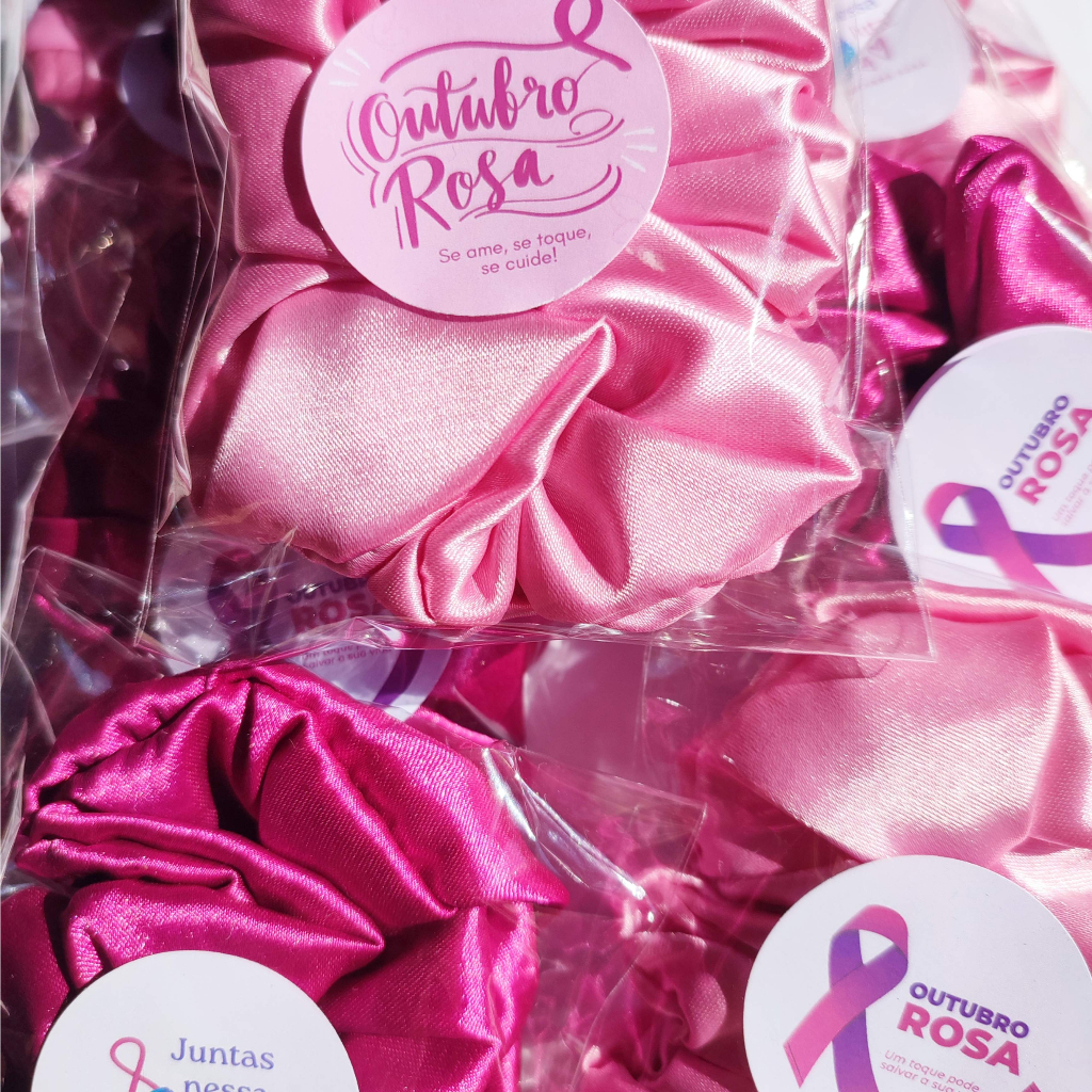 Mimo outubro rosa lembrancinha xuxinha de cetim scrunchie | Shopee Brasil