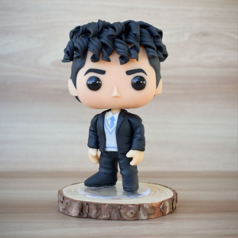 Funko Pop! Personalizado em biscuit Charlie Spring Heartstopper ...