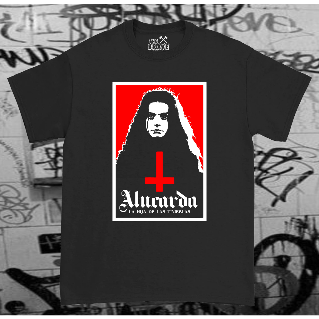 CAMISETA ALUCARDA FILME TERROR | Shopee Brasil