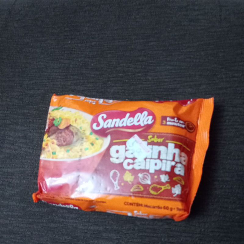 macarrão instantâneo e sandella sabor galinha caipira | Shopee Brasil