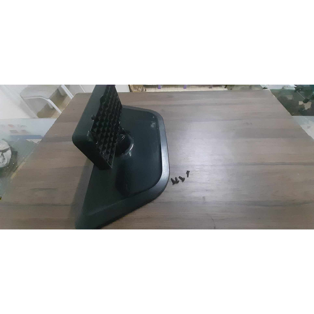 base pe Tv LG 32ln549e com parafusos | Shopee Brasil