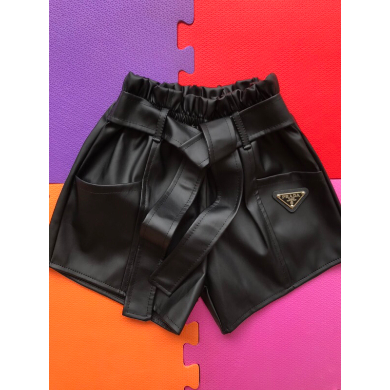 SHORT COURO PRETO PRADA INFANTIL 4 ANOS | Shopee Brasil