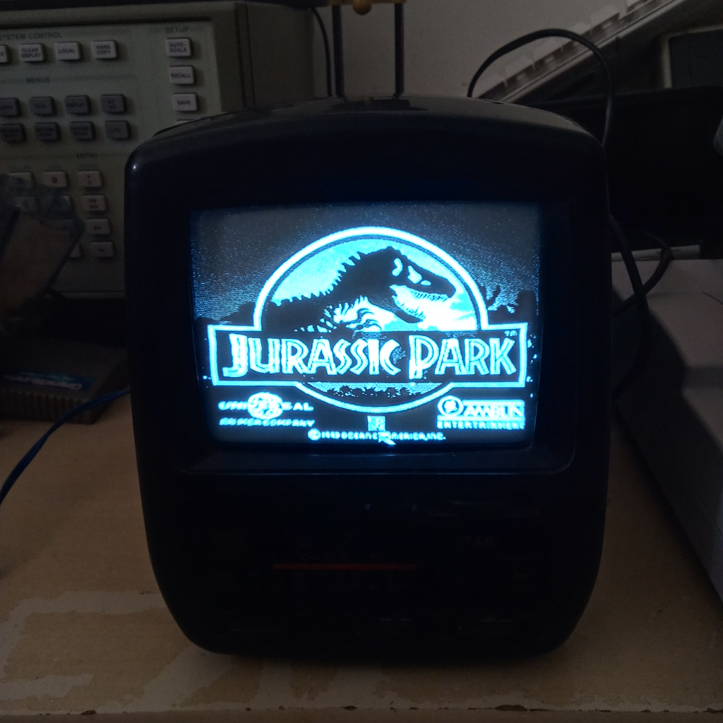 Tv Portatil 4.3 Pol Starlite P&b Antiga | Shopee Brasil