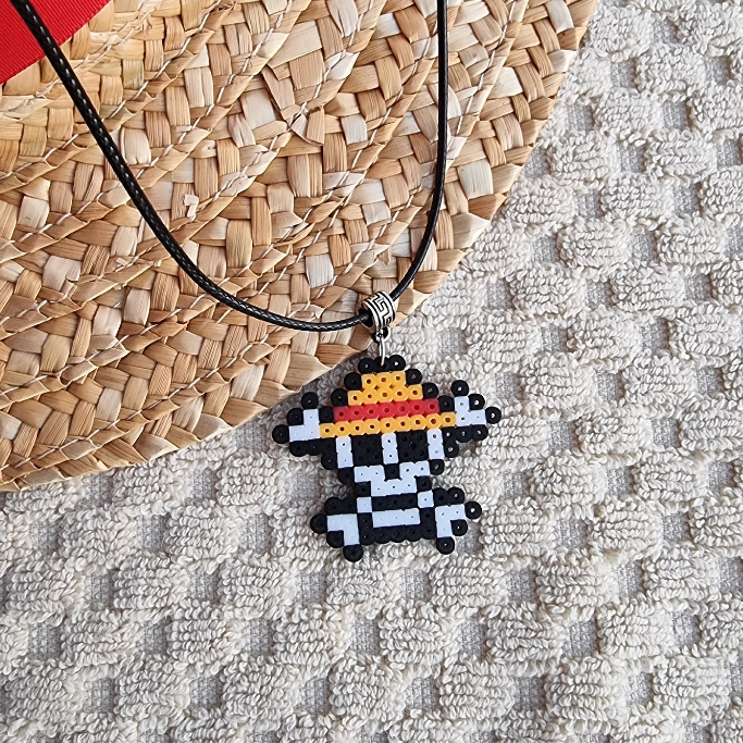 Gargantilha Jolly Roger - One Piece - Pixel Art/ Pixel Arte/ Perler ...