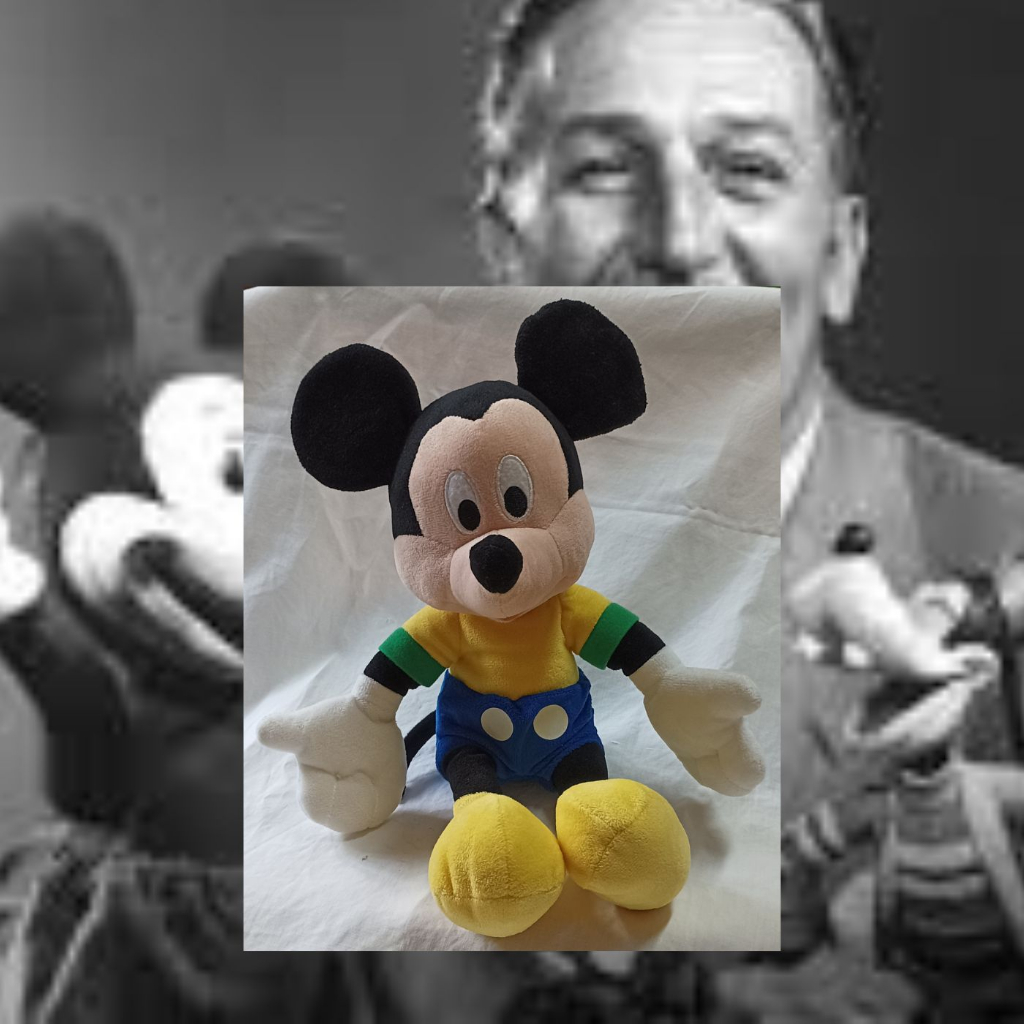 Pelucia Mickey 30cm - Original Usado | Shopee Brasil