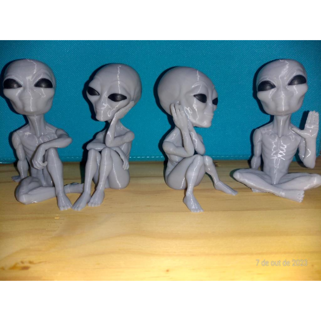 Miniatura Figure Action ET Alien Extraterrestre Ufologia 4 Unidades Grey 8 Cm | Shopee Brasil