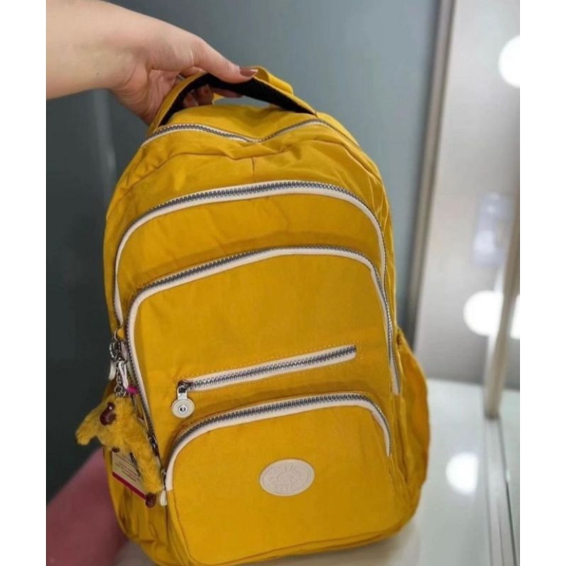 Mochila Yellow Kipling. | Shopee Brasil
