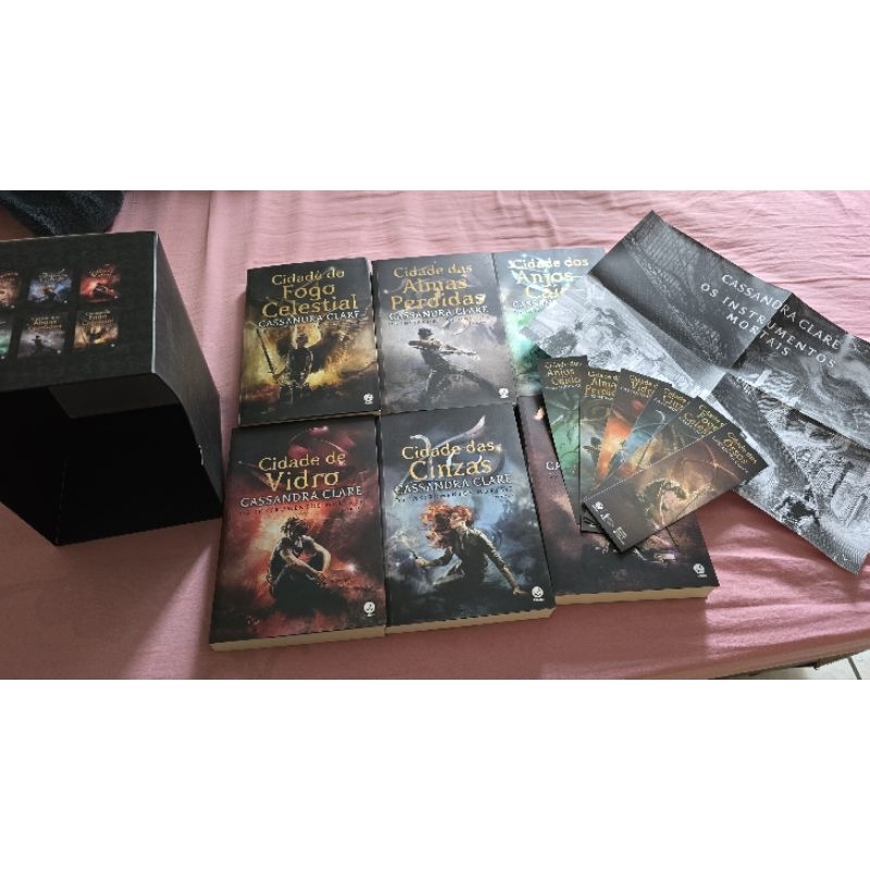 Box Instrumentos Mortais com brindes. | Shopee Brasil