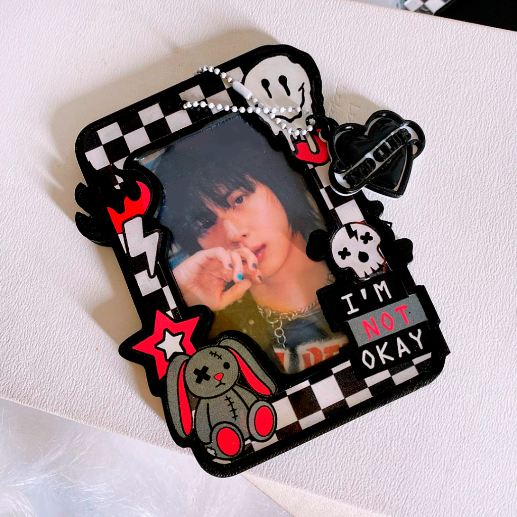 Card Holder - Emo lives! | Shopee Brasil