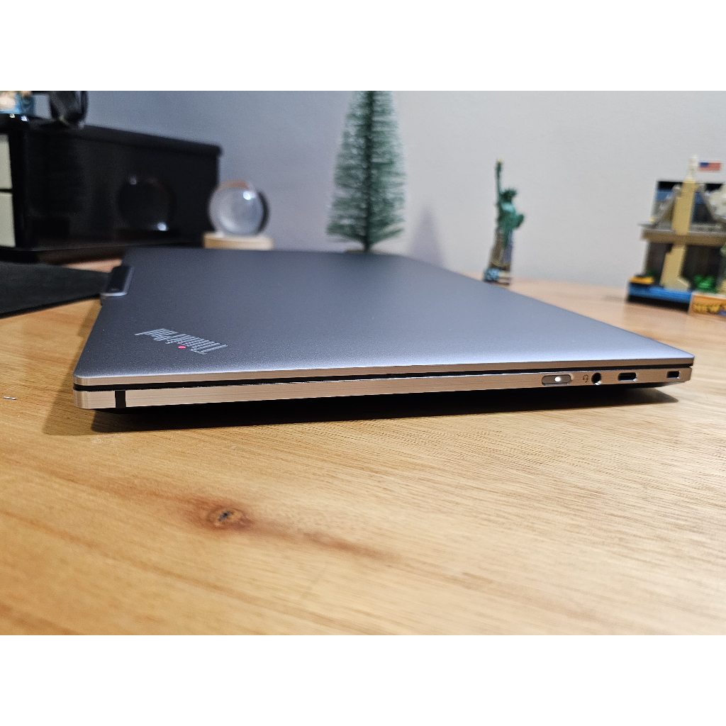 Lenovo Thinkpad Z16 Ryzen 7 6850H AMD Radeon RX6500M 4GB 32GB Ram 2TB ...