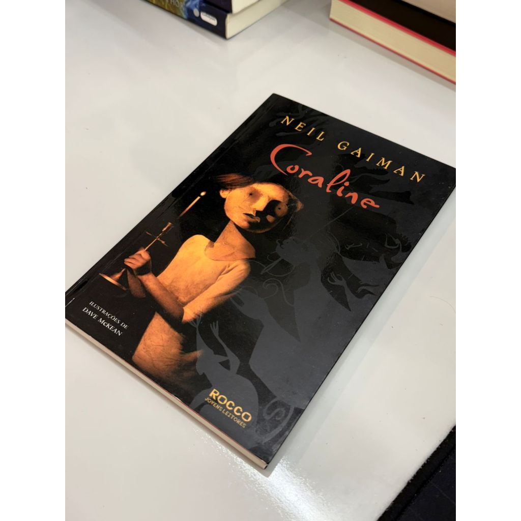 Coraline - Neil Gaiman | Shopee Brasil