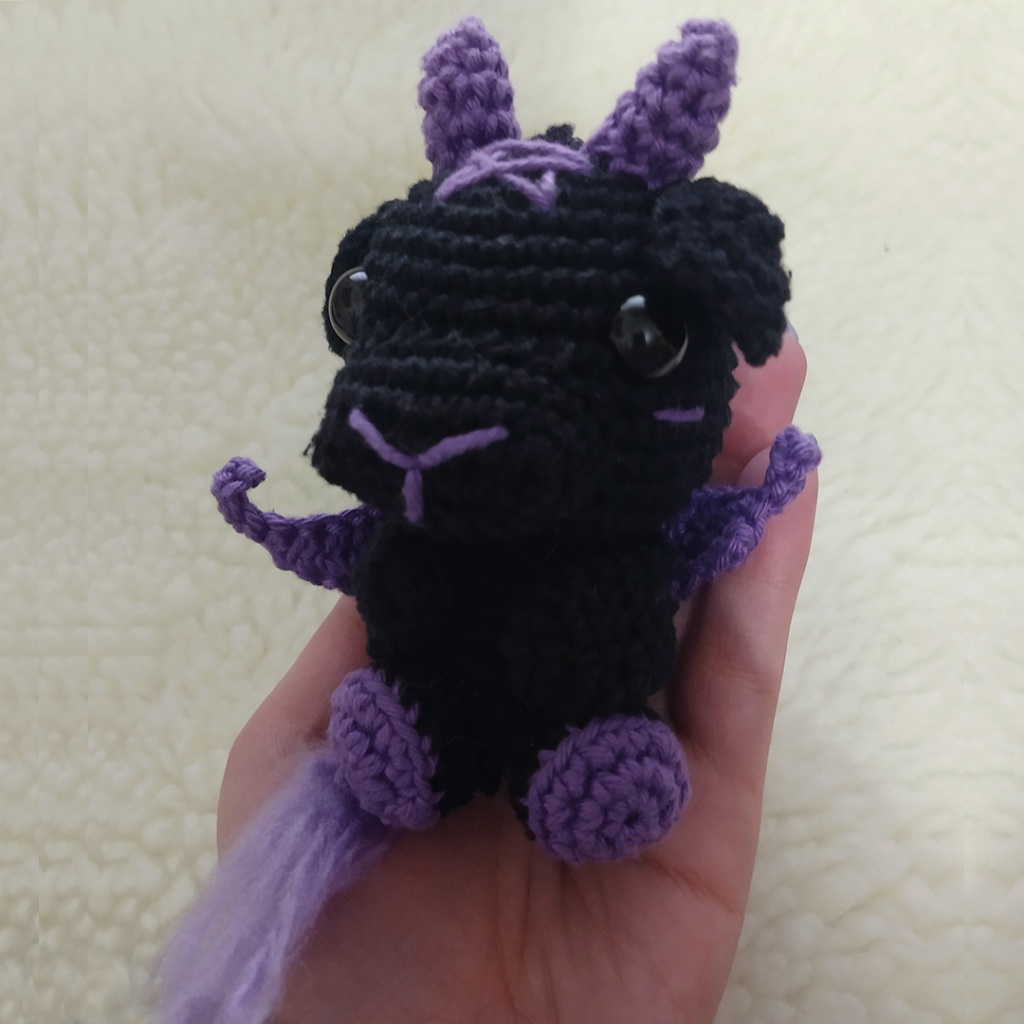 Baphomet Mini (Amigurumi) | Shopee Brasil