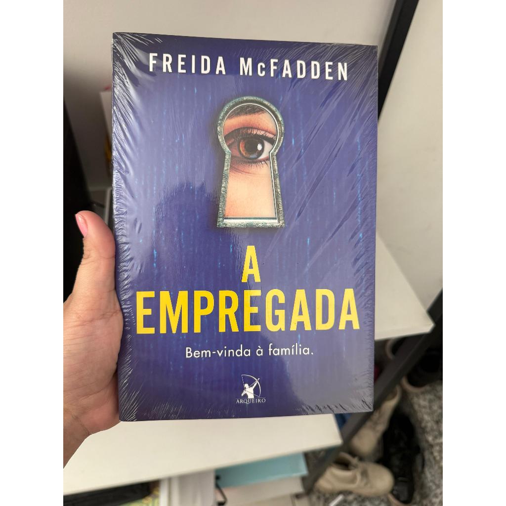 Livro - NOVO - NO PLÁSTICO - A Empregrada de Freida McFadden | Shopee ...