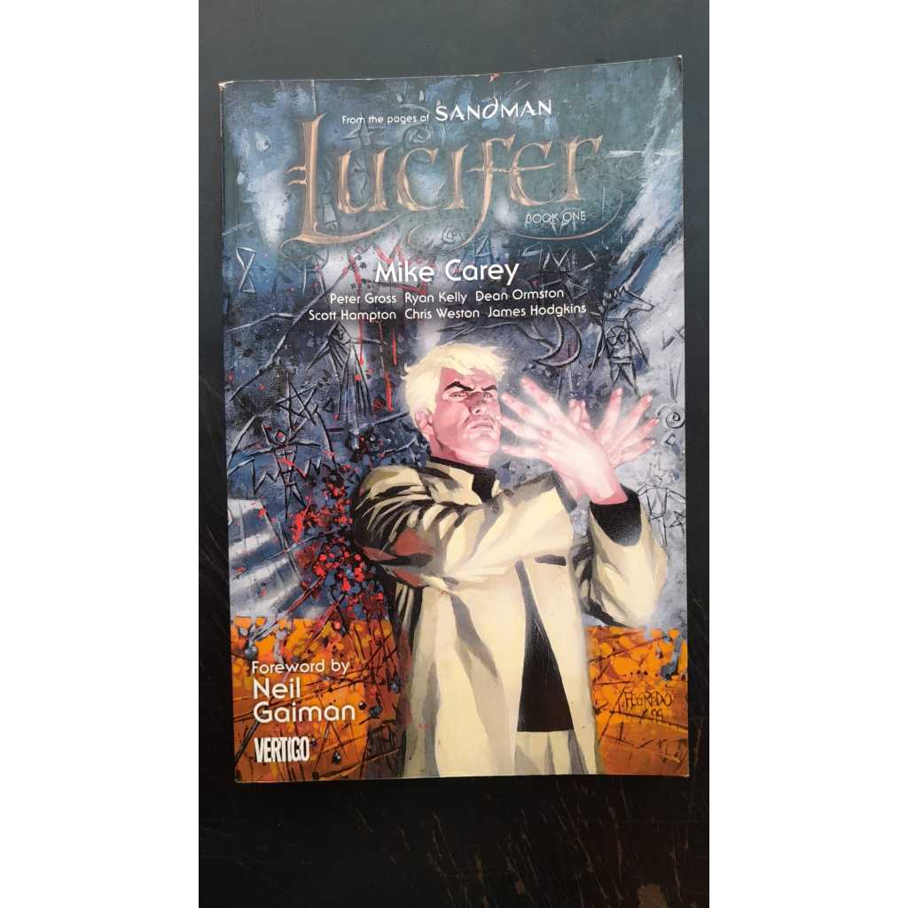 Lucifer book one - Mike Carey | Shopee Brasil